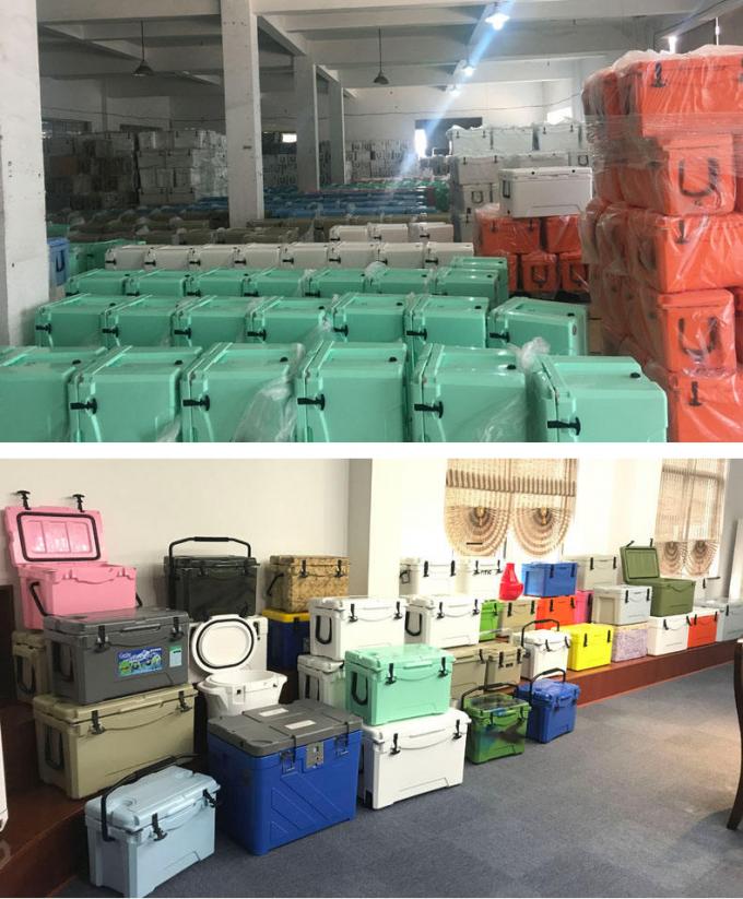 300L Rotomolded Cooler Box , Fishing Chilly Bin With PU Insulation